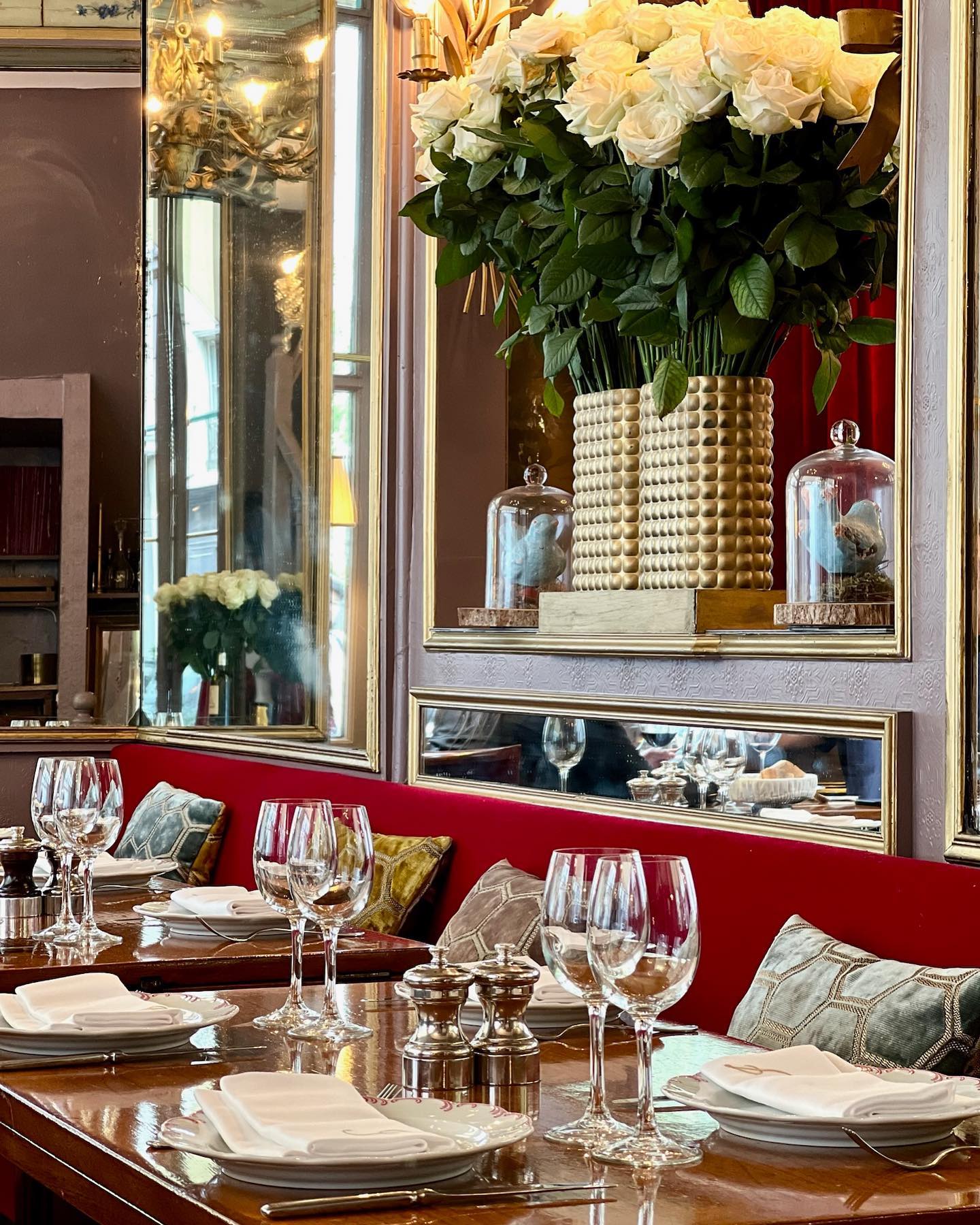 Chez Julien : Menu Spécial Saint Valentin Emily In Paris - Fresh Mag Paris