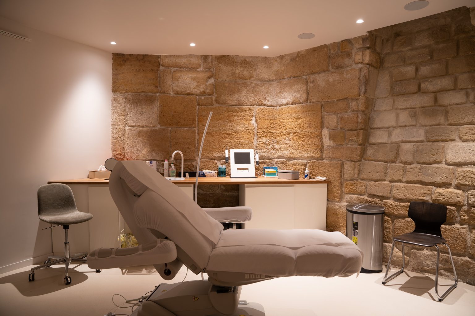Aesthé : le nouveau visage de la médecine esthétique - Fresh Mag Paris