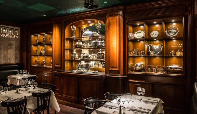 Les Grands Buffets : Un Festin à la Française - Fresh Mag Paris