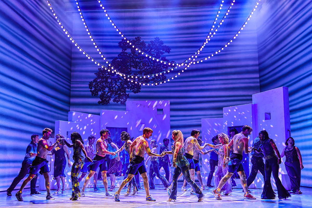 Mamma Mia vous invite à un show grandiose. Voulez-vous ? - Fresh Mag Paris